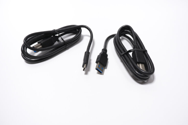 【レビュー】GW3.5AM-SU3G2Pの外観と組み込み方法【HDDケース】 - Raison Detre - ゲームやスマホの情報サイト